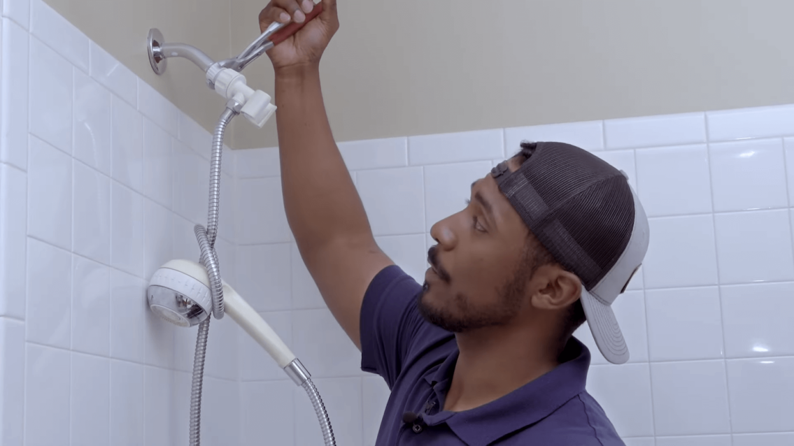 How to Change a Shower Head Easily: 4-Step DIY Guide & Tips